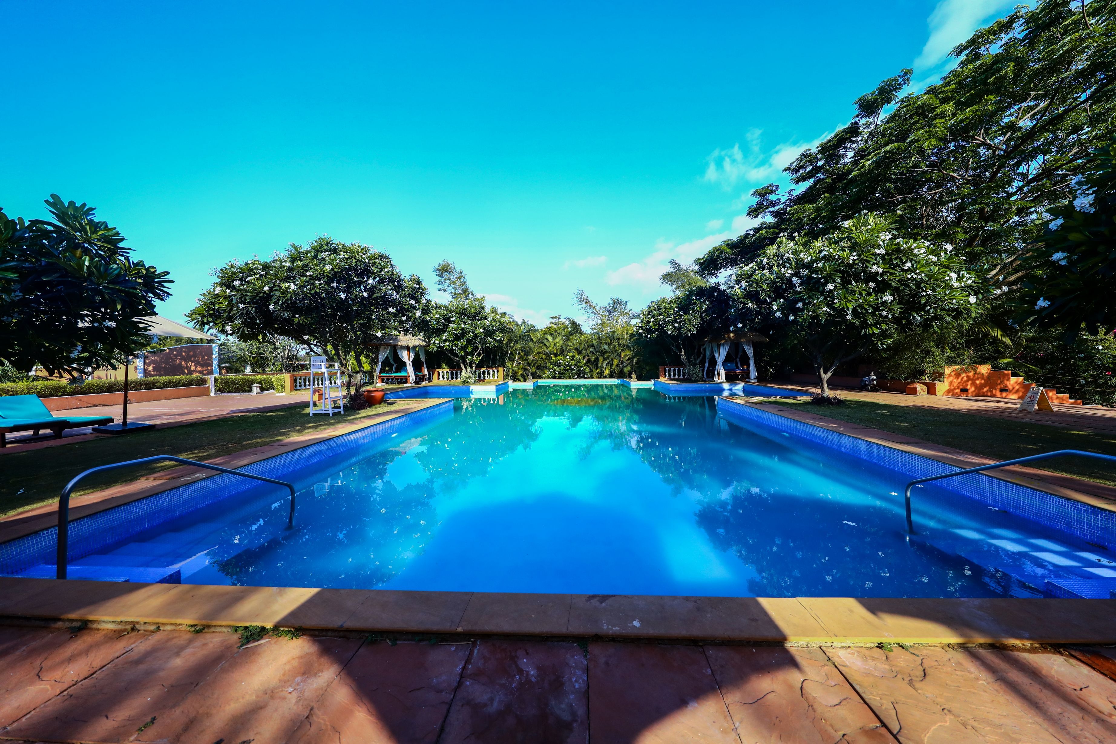 GANPATIPULE- BLUE OCEAN THE FERN RESORT & SPA