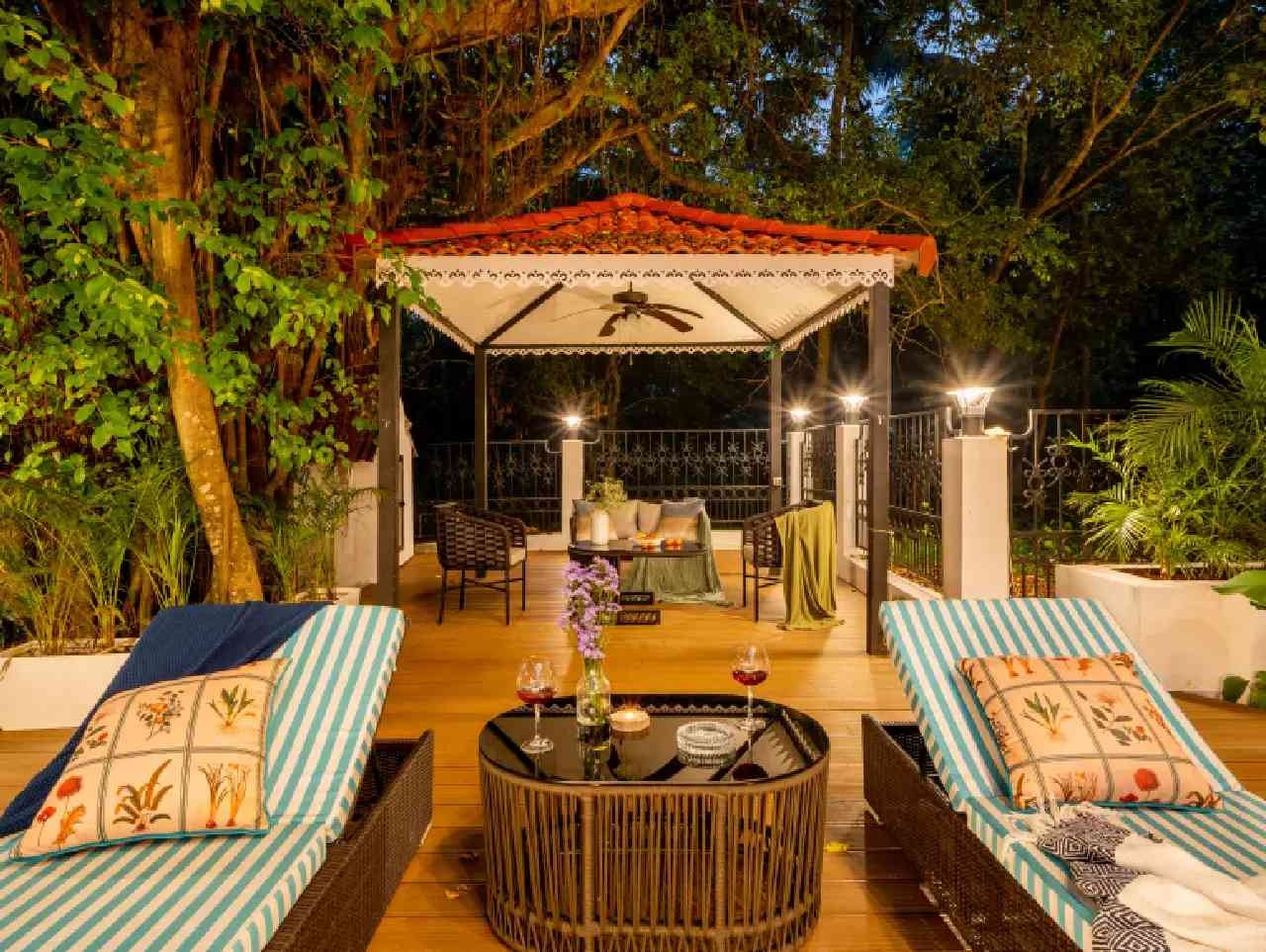 ELIVAAS 4 BHK WITH PRIVATE POOL | SUNTUARIOS | ASSAGAO Hotel, Room ...