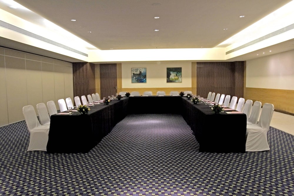 NAVI MUMBAI- FOUR POINTS BY SHERATON NAVI MUMBAI