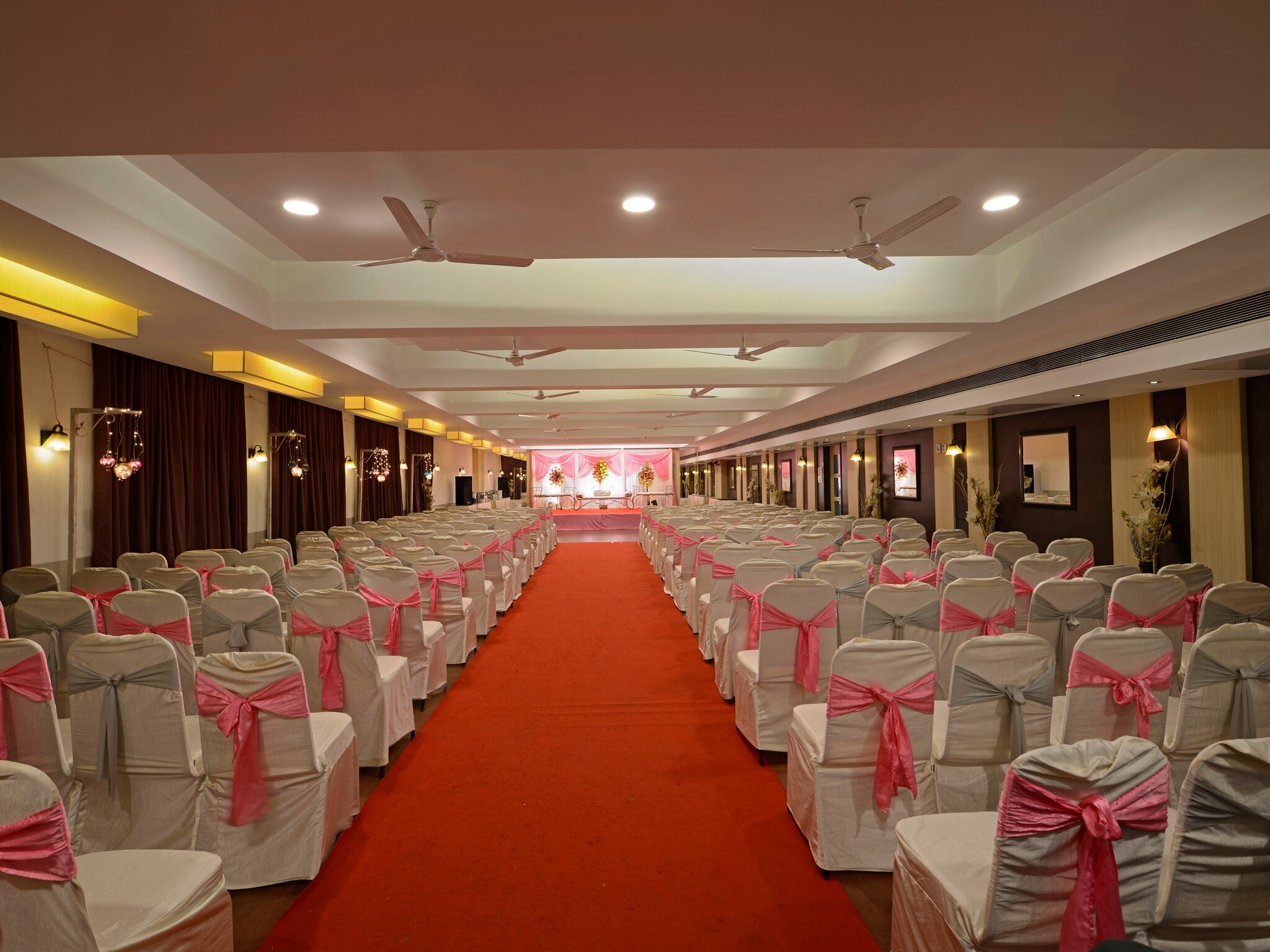 MUMBAI- GCC HOTEL AND CLUB