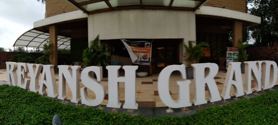 BOISAR- HOTEL REYANSH GRAND