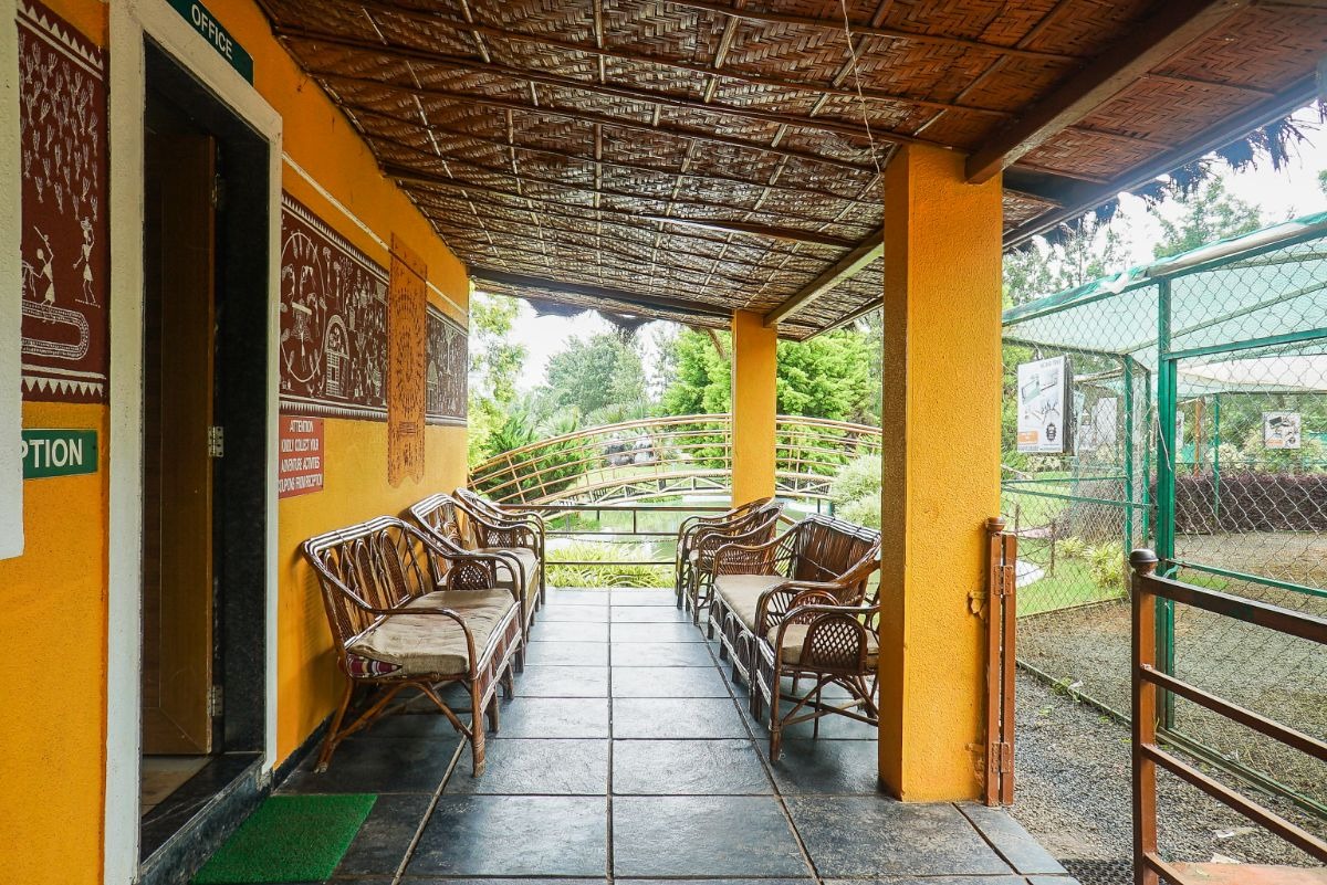 PRATHAMESH RESORT KHED SHIVAPUR|KHED SHIVAPUR Hotel, Room, Amenities ...