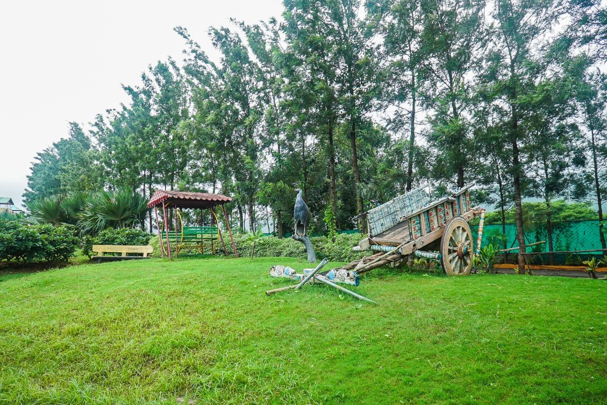 PRATHAMESH RESORT KHED SHIVAPUR|KHED SHIVAPUR Hotel, Room, Amenities ...