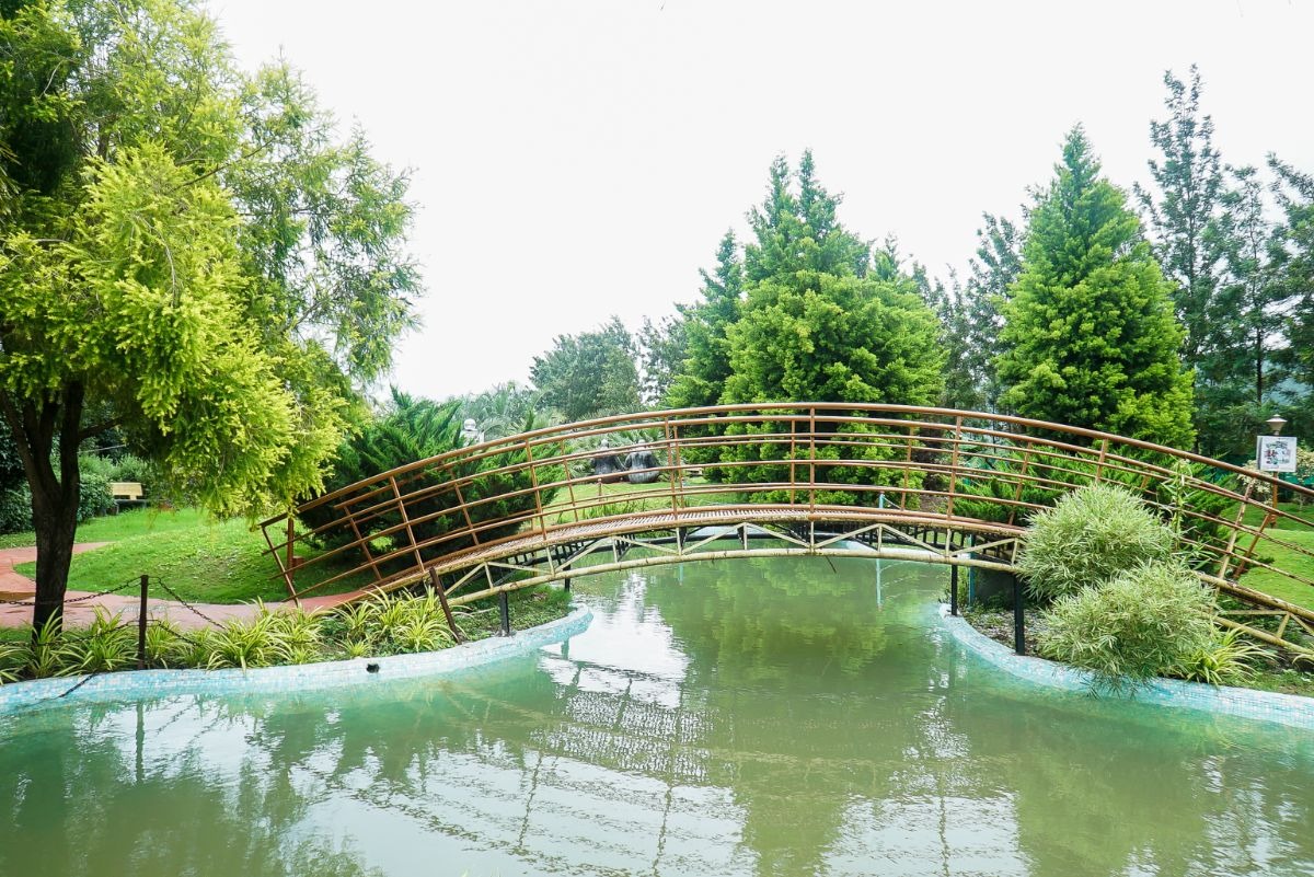 PRATHAMESH RESORT KHED SHIVAPUR|KHED SHIVAPUR Hotel, Room, Amenities ...