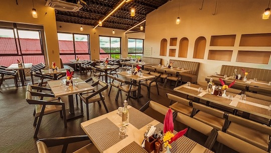 REGENTA BHARTI RESORT URULIKANCHAN|DAUND Hotel, Room, Amenities, Photos ...