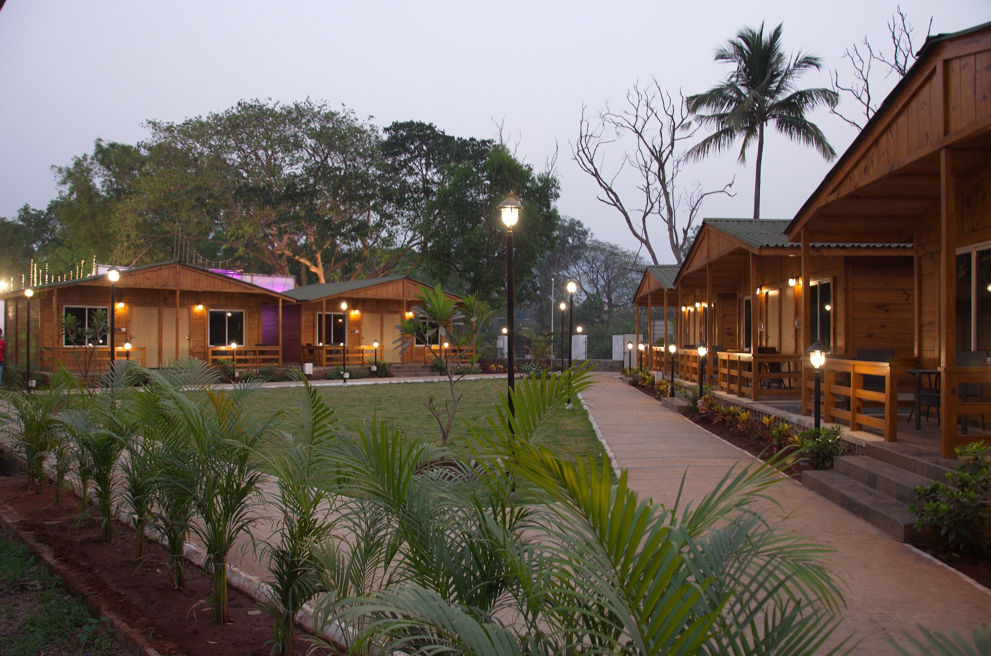 KHOPOLI- SAI RIVER RESORT