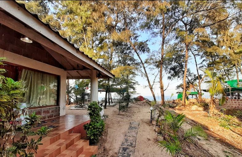 VAGHESHWAR- SUN BURN BEACH RESORT