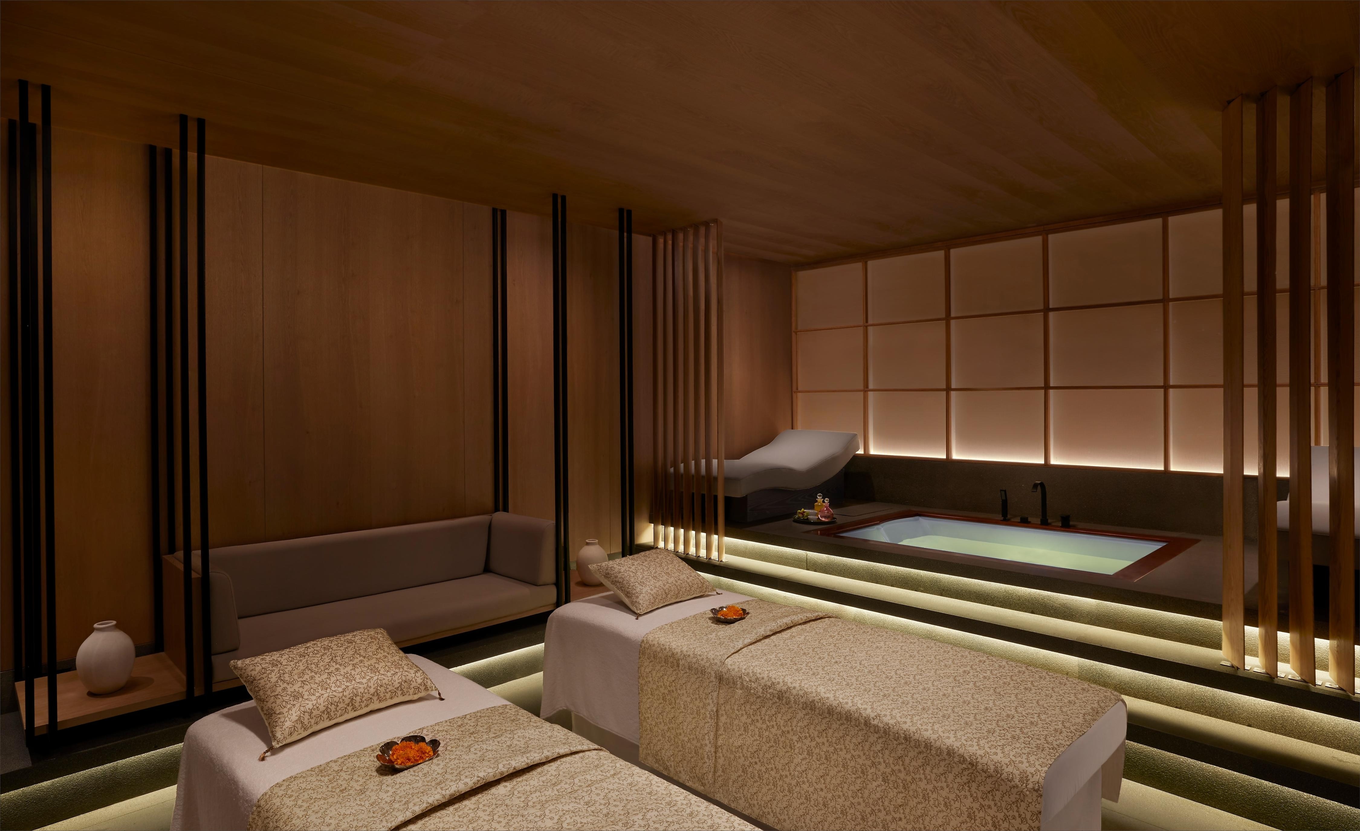 MUMBAI- TAJ THE TREES MUMBAI