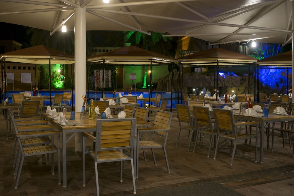 PUNE- THE CORINTHIANS RESORT AND CLUB